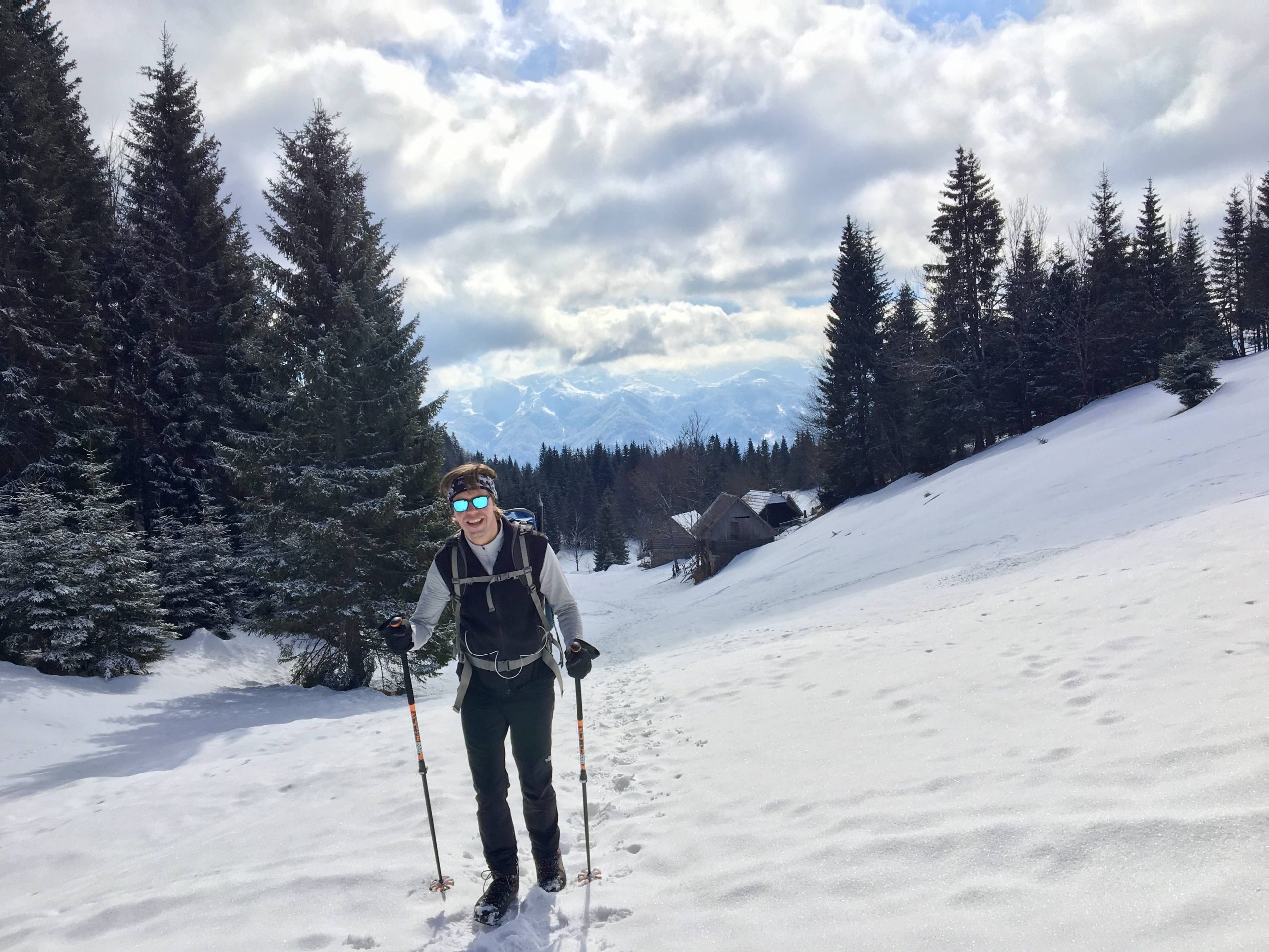 Hoe moeilijk is wandelen op sneeuwschoenen? - Yugo Travel